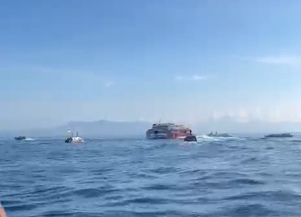 Tidak Ada Informasi, Motoris Speed Boat Ternate - Jailolo Tolak Kapal ...